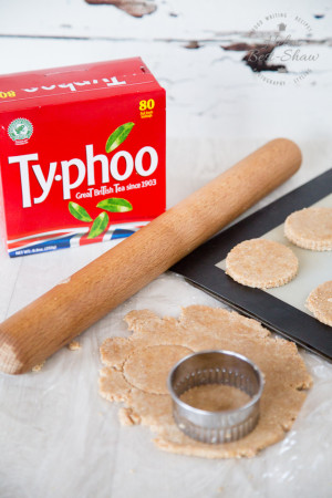 Recipe: Tea flavoured digestive biscuits - Helen's Fuss Free Flavours