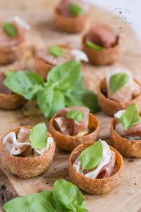Parma Ham Canapés with Sticky Balsamic Onions & Gorgonzola Recipe