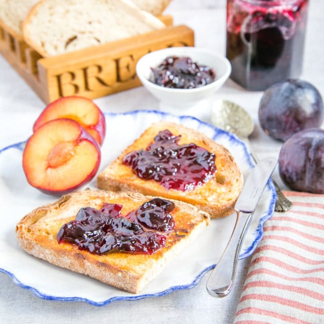 Easy Pumpkin Jam with Orange & Cinnamon - Helen's Fuss Free Flavours