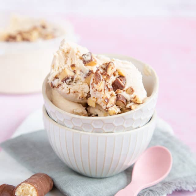 Three Ingredient Fudge Ice Cream - Helen's Fuss Free Flavours