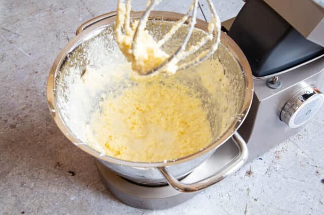 How to make butter at home (step by step)- Helen's Fuss Free Flavours