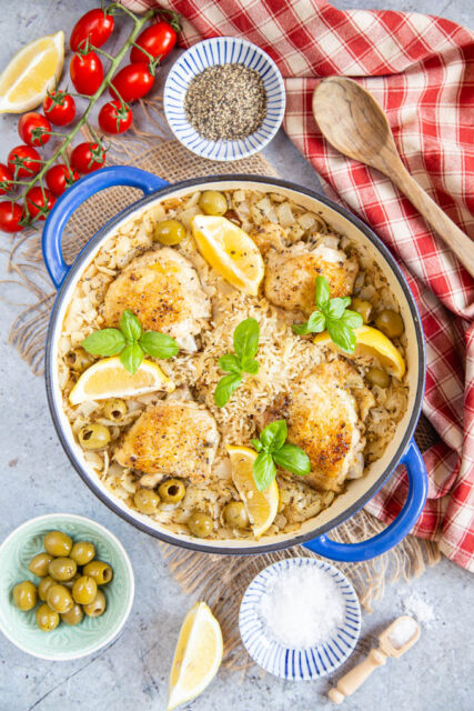 Easy Greek Chicken with Rice With Rice (One Pot) - Helen's Fuss Free ...