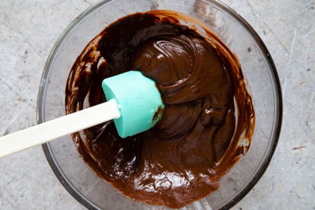 Easy Christmas Fudge Recipe (Microwave Method) - Helen's Fuss Free Flavours