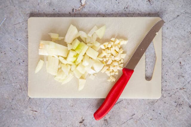 Easy One Pot Italian Rice with Pesto and Tomatoes - Helen's Fuss Free ...