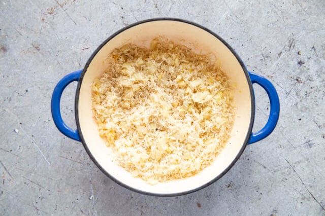 Easy One Pot Italian Rice with Pesto and Tomatoes - Helen's Fuss Free ...