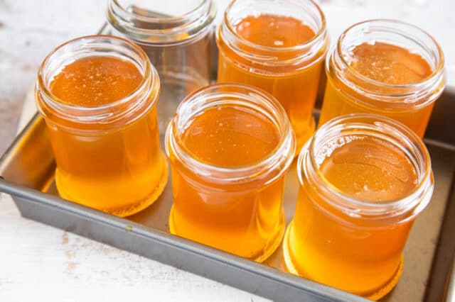 How to Make Medlar Jelly – 3 Ingredients, No Pectin - Helen's Fuss Free ...