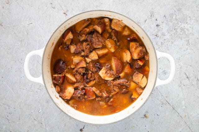 How to Make Medlar Jelly – 3 Ingredients, No Pectin - Helen's Fuss Free ...