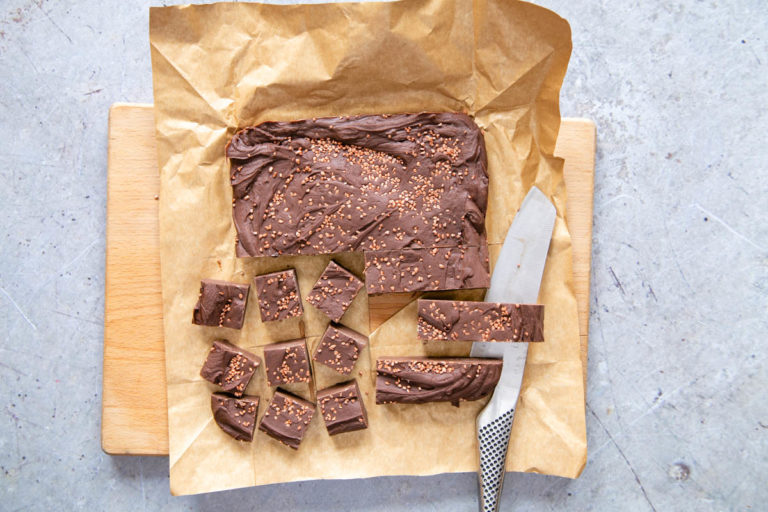 Easy Microwave Chocolate Fudge - Helen's Fuss Free Flavours
