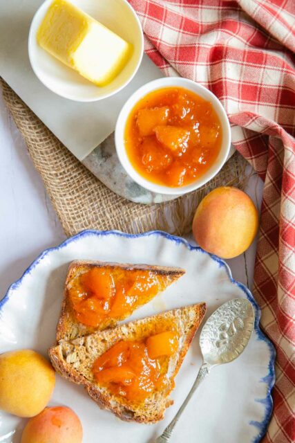 Easy Apricot Jam, 3 Ingredients No Pectin - Helen's Fuss Free Flavours