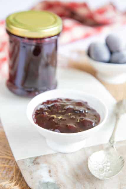 Damson Jam Recipe - 2 ingredients - Helen's Fuss Free Flavours