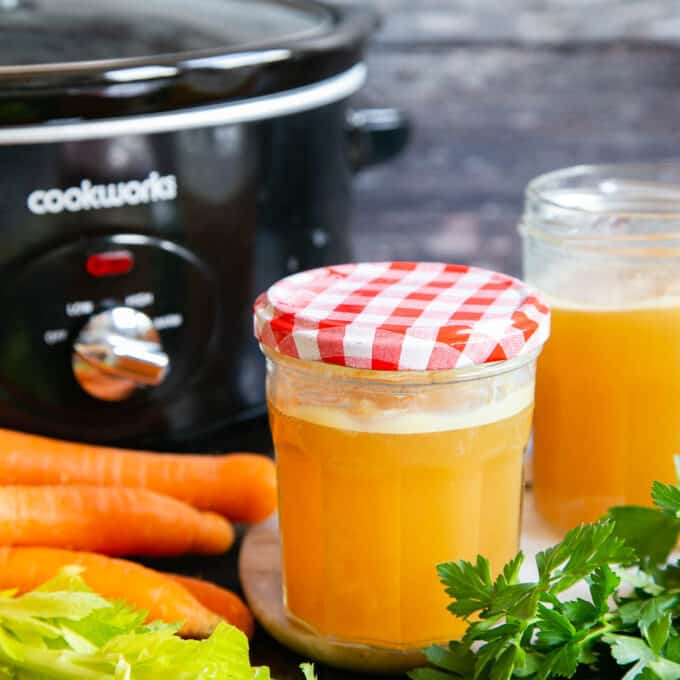 Slow Cooker Chicken Stock - Helen's Fuss Free Flavours