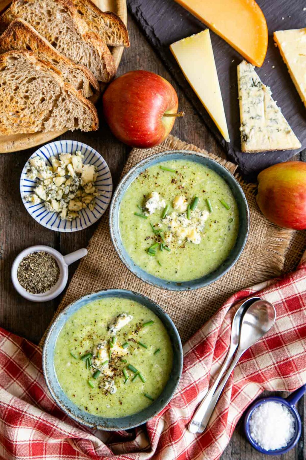 Broccoli and Stilton Soup, Rich and Satistying - Helen's Fuss Free Flavours
