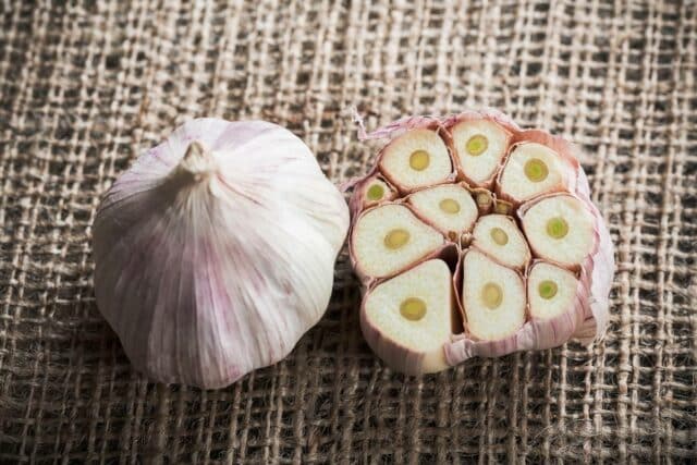 How to Peel and Prepare Garlic - Helen's Fuss Free Flavours