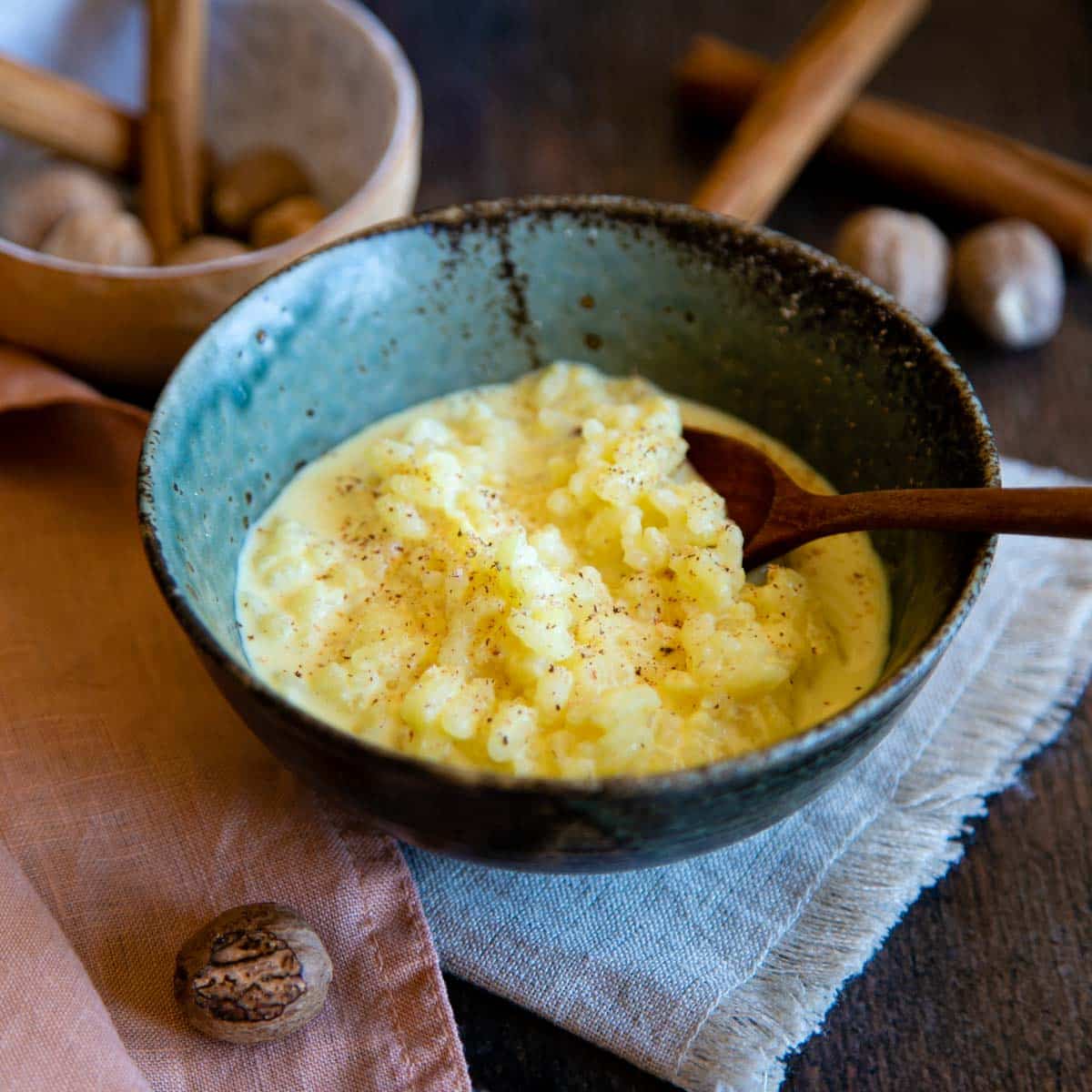 Easy Slow Cooker Rice Pudding - Helen's Fuss Free Flavours
