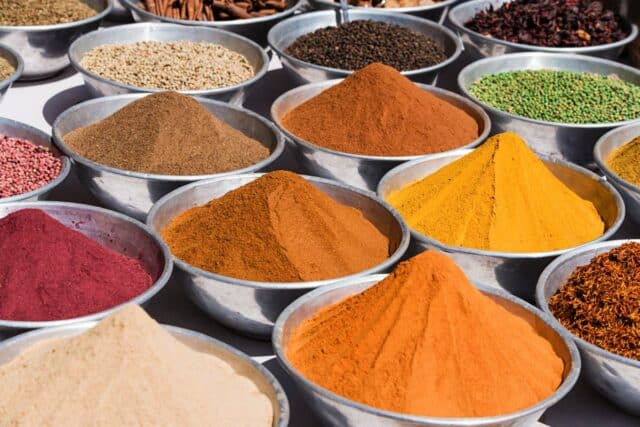 A Guide to the Spices of the Middle East - Helen's Fuss Free Flavours