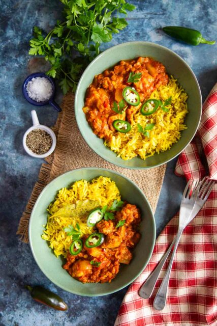 Easy Chicken Dhansak Recipe - Helen's Fuss Free Flavours