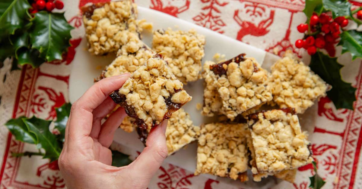 Mincemeat crumble bars - Helen's Fuss Free Flavours