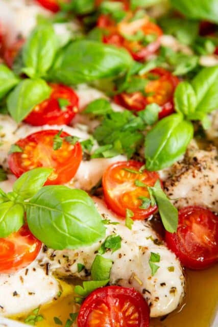 Baked Italian Chicken Breasts with Tomatoes and Herbs - Helen's Fuss ...