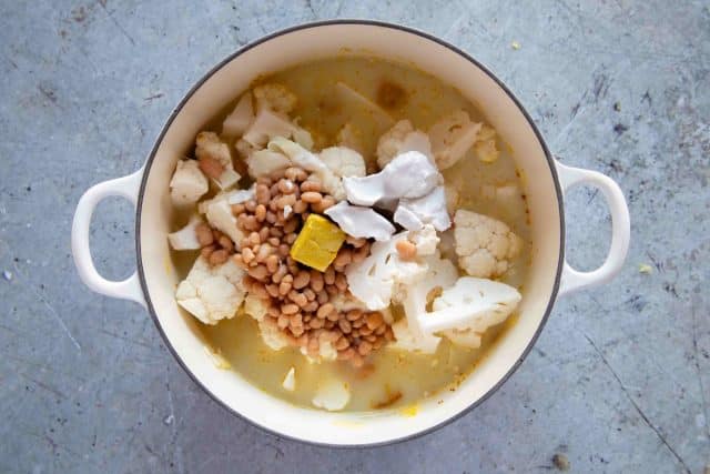 10 Easy Ways to Thicken Soup - Helen's Fuss Free Flavours