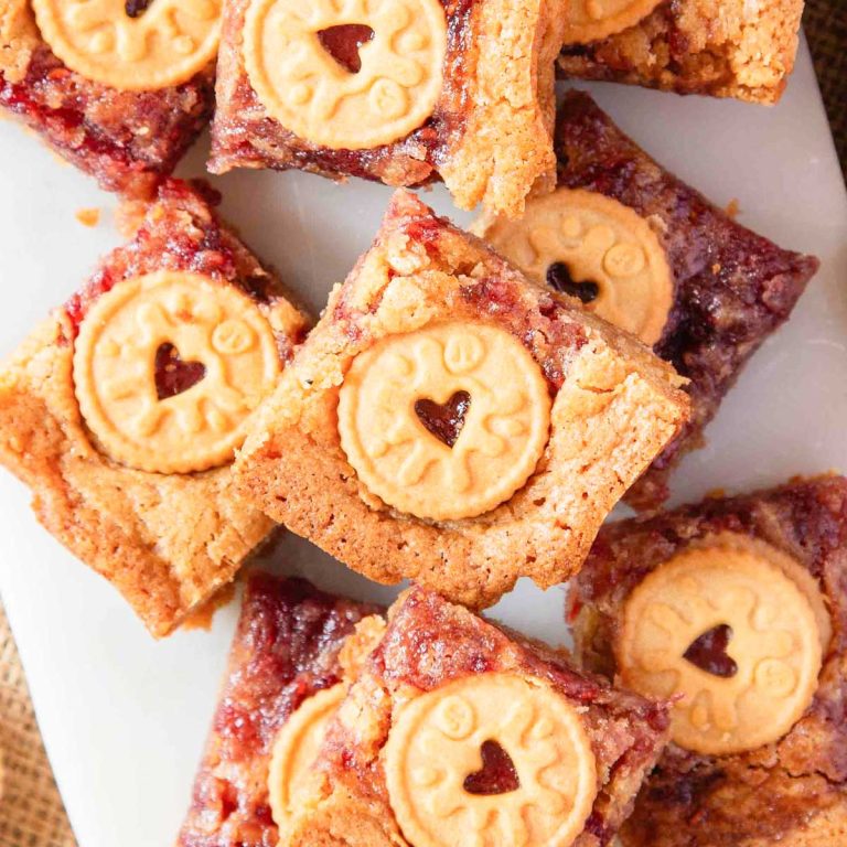 Jammie Dodger Blondies - Helen's Fuss Free Flavours