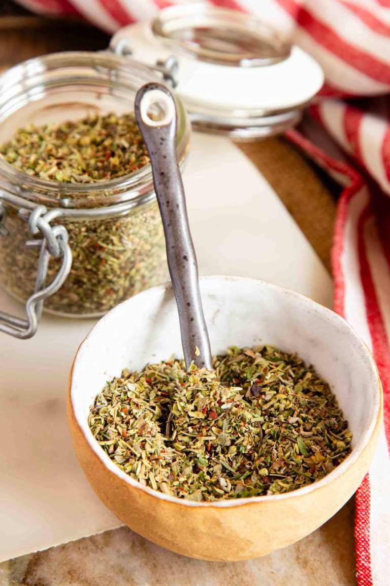Easy Mediterranean Seasoning Recipe - Helen's Fuss Free Flavours