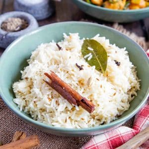 Easy Slow Cooker Rice Pudding - Helen's Fuss Free Flavours